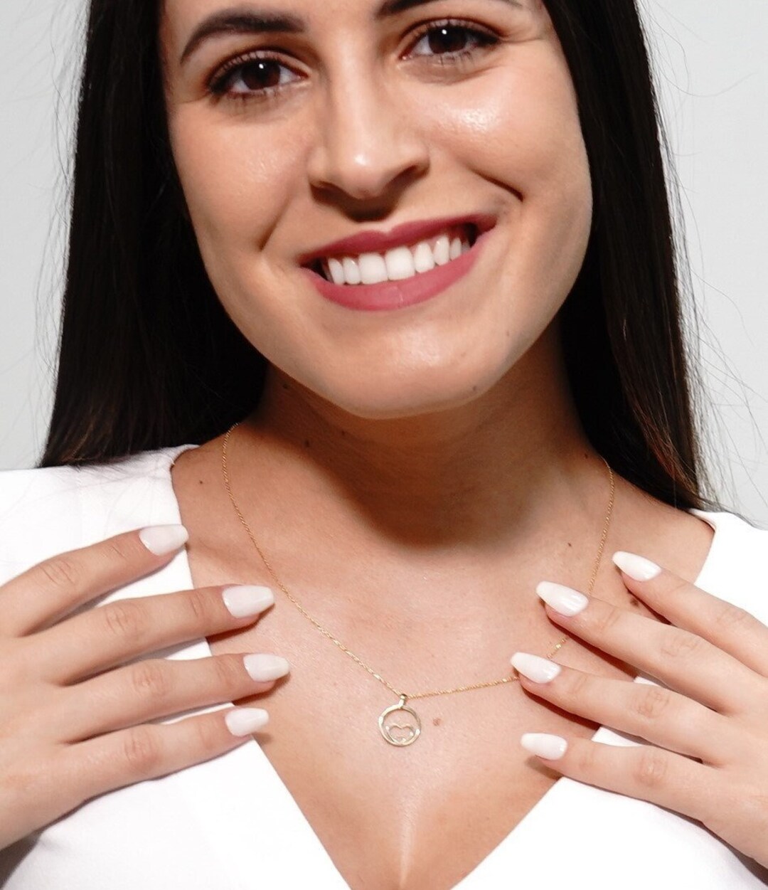 Double Open Heart in Circle Necklace in 14 Karat Solid Gold | Chic ...