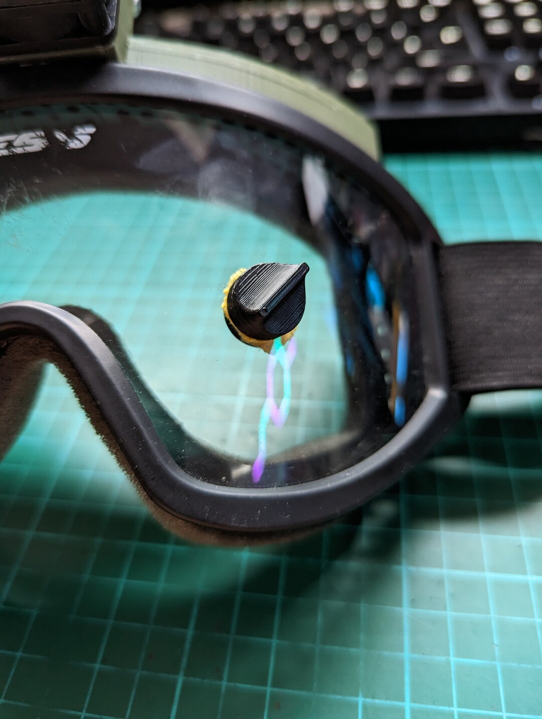 Magnetic Goggle and Glasses Fog Wiper, Basic - Etsy