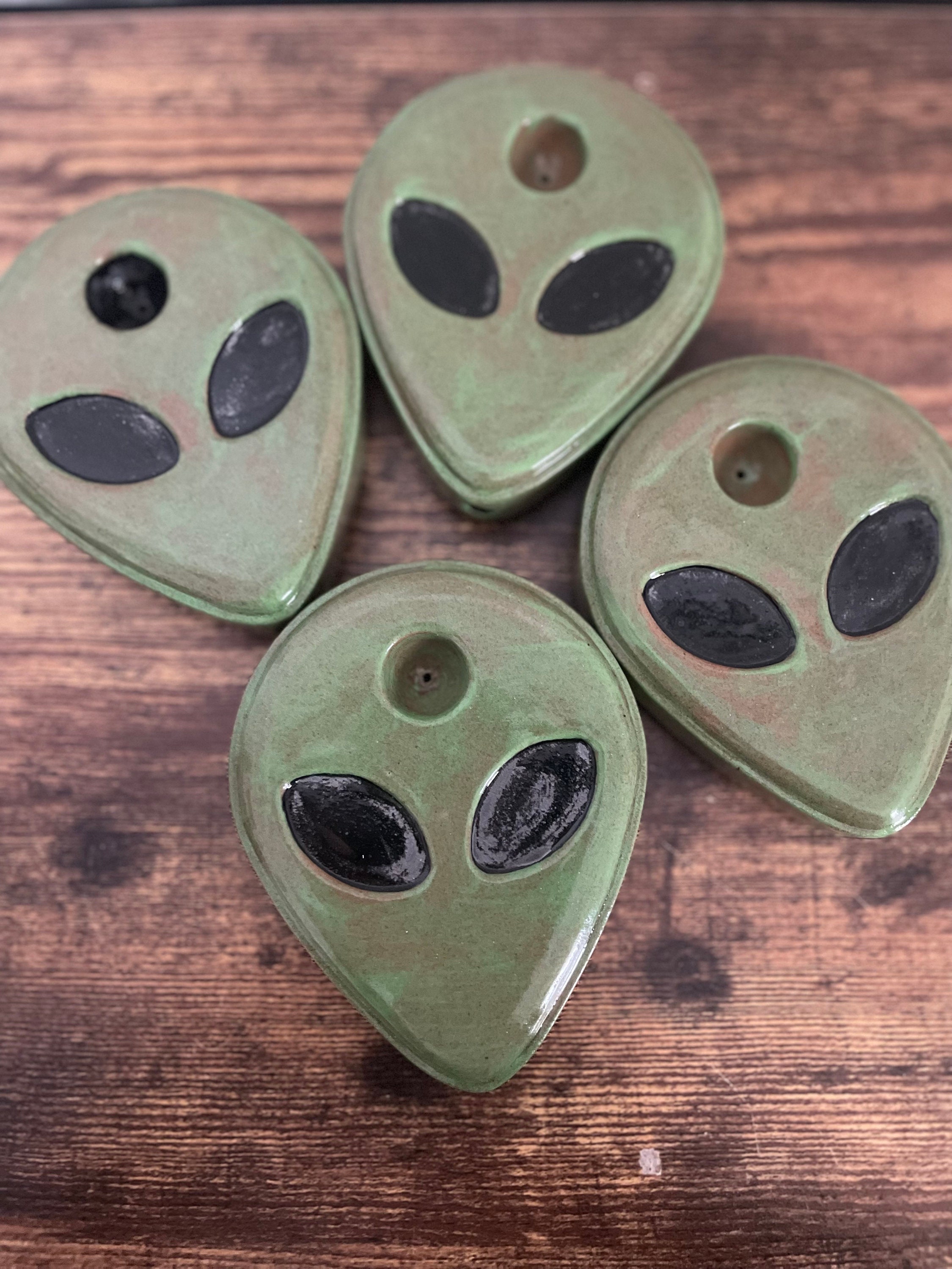 Ceramic Alien Smoking Pipe - Etsy