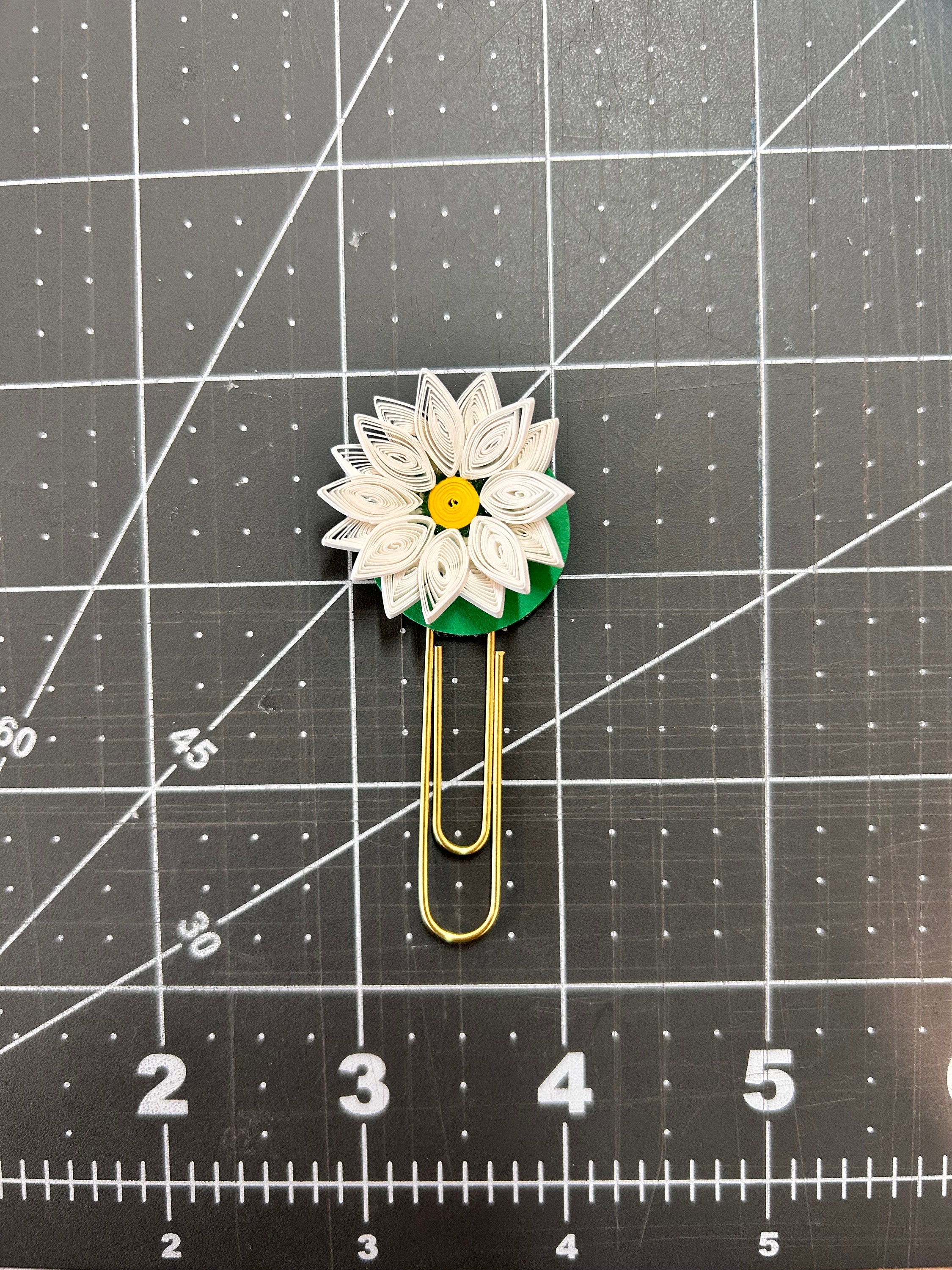 Paper Quilled Lotus Bookmarks by Maddiy Artistry white and Blue Lotus ...