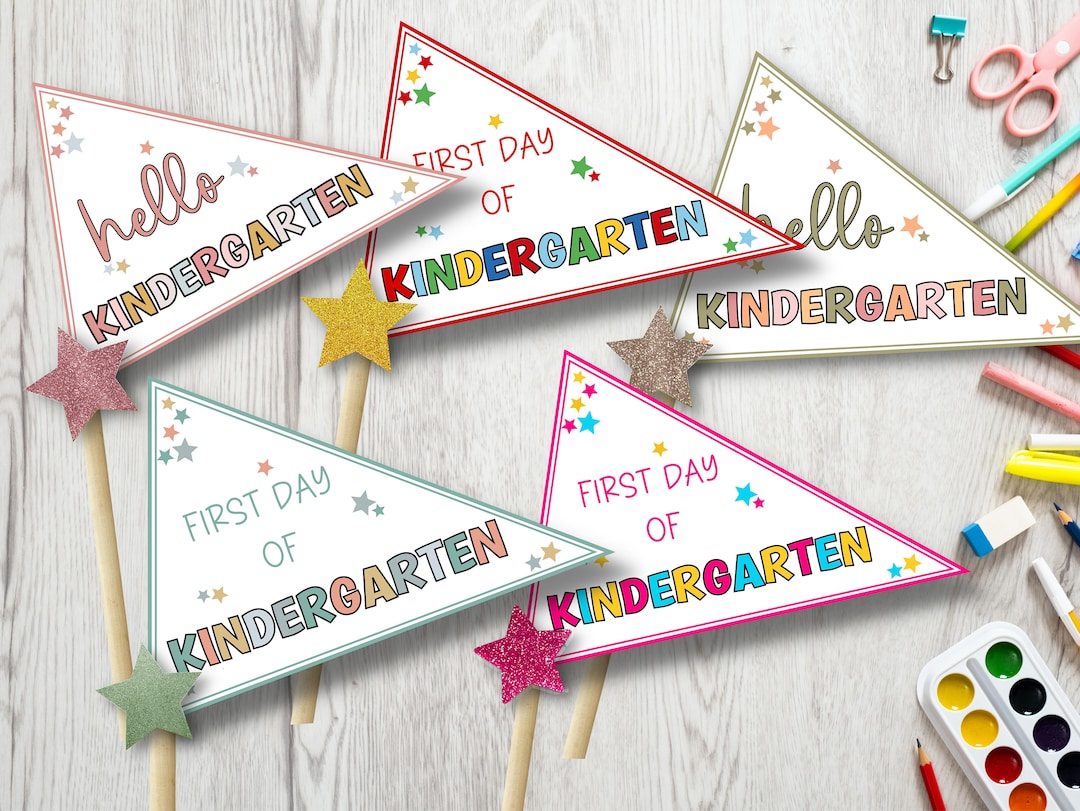 Kindergarten Pennant Flag, First Day of School Pennant Flag, 1st Day of ...