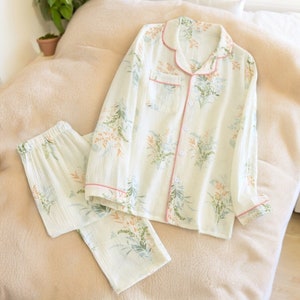 Women's Bouquet Pajama Set Pure Cotton, Floral PJ Set, Bridesmaid ...