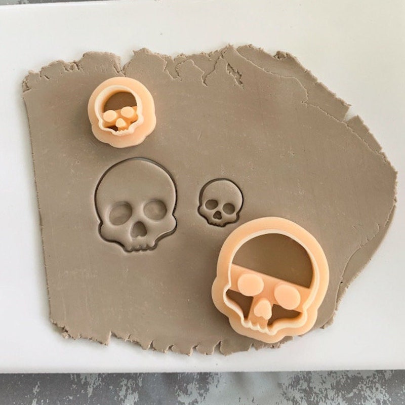 Clay Skull - Etsy