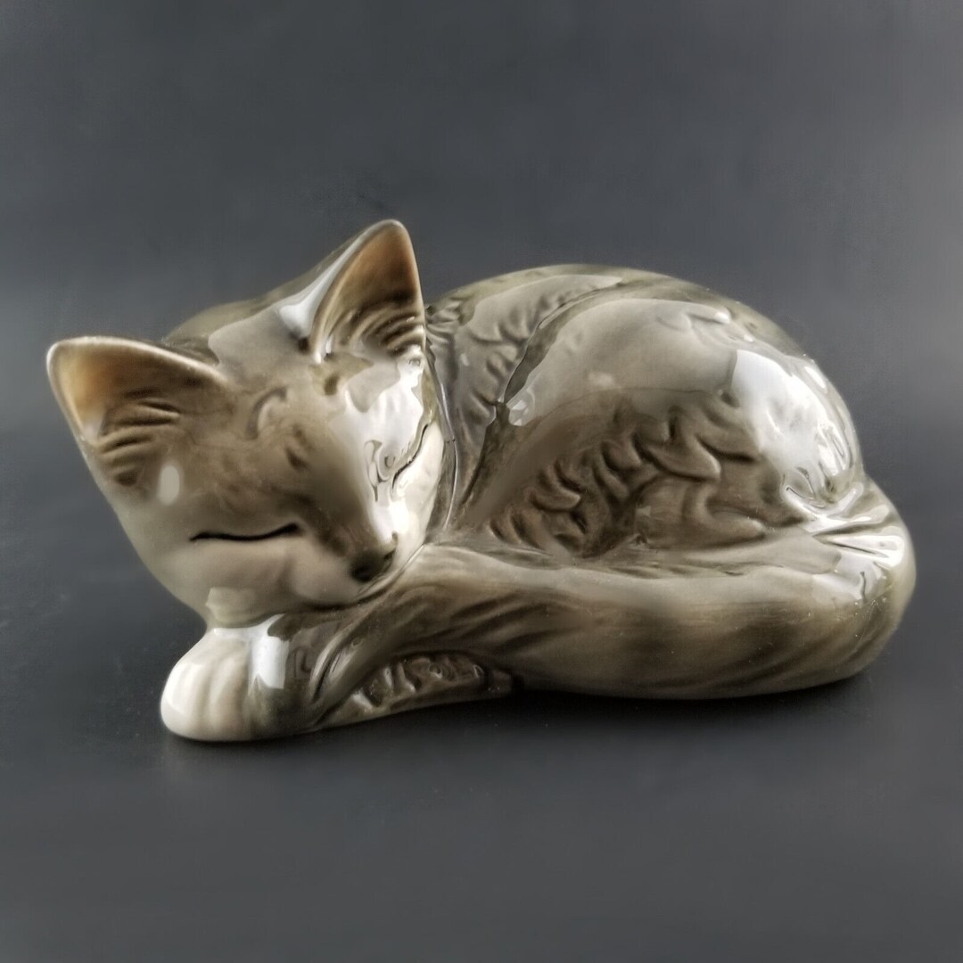 Goebel Cat Figurine Gray Brown Tabby Sleeping 6 Long - Etsy