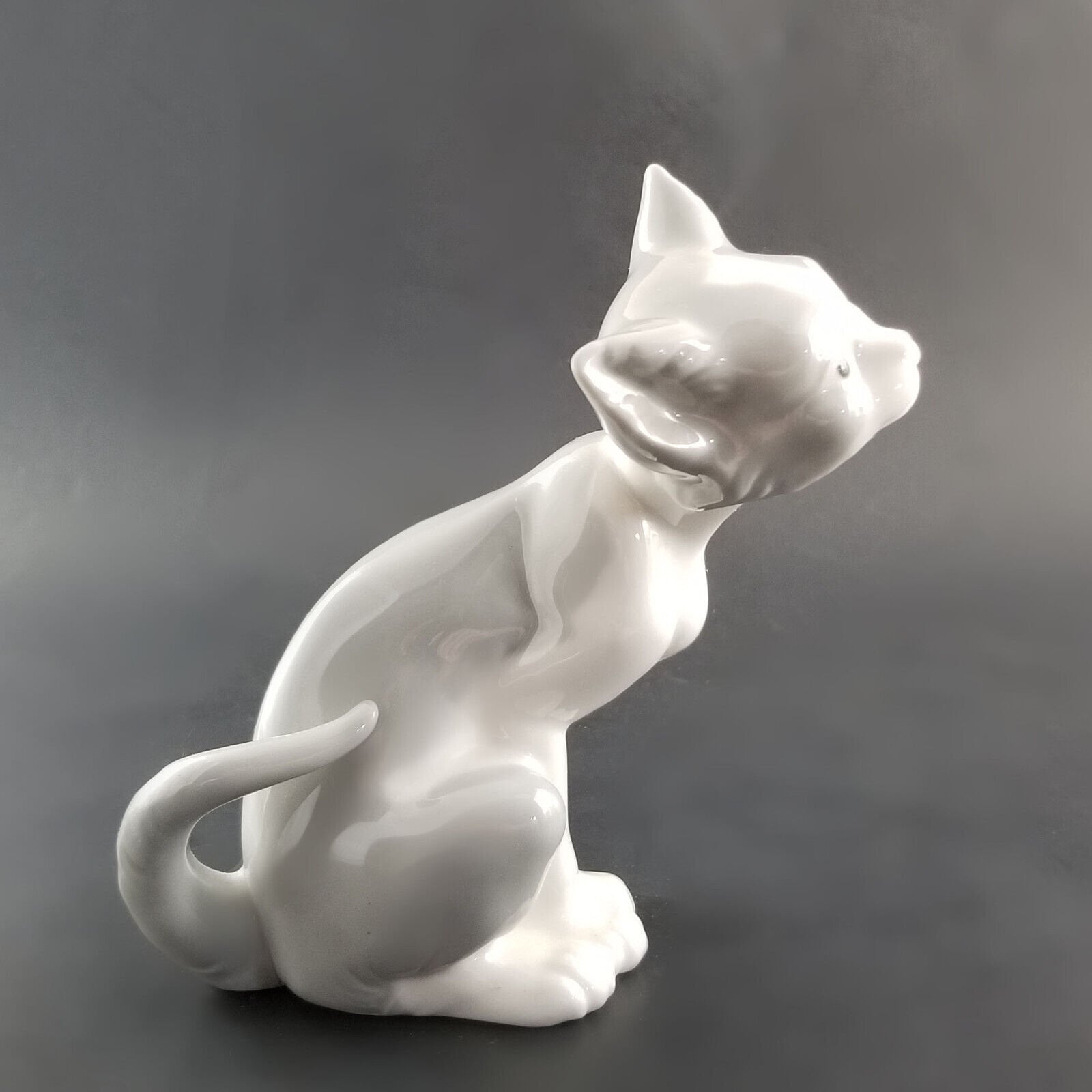 Lladro Cat Kitten Feed Me 5113 Figurine 5.25 Grey White Porcelain 1981 ...