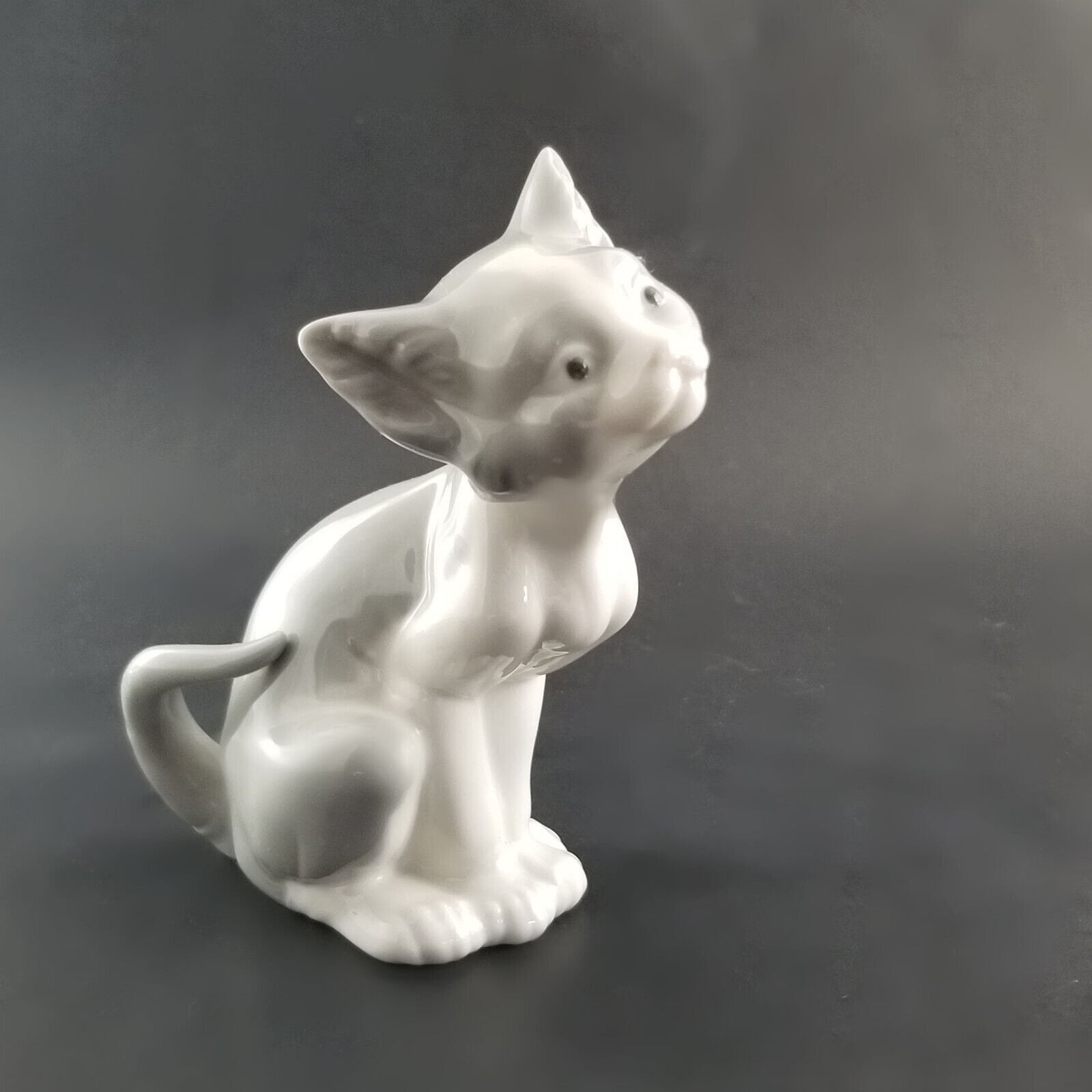 Lladro Cat Kitten Feed Me 5113 Figurine 5.25 Grey White Porcelain 1981 ...