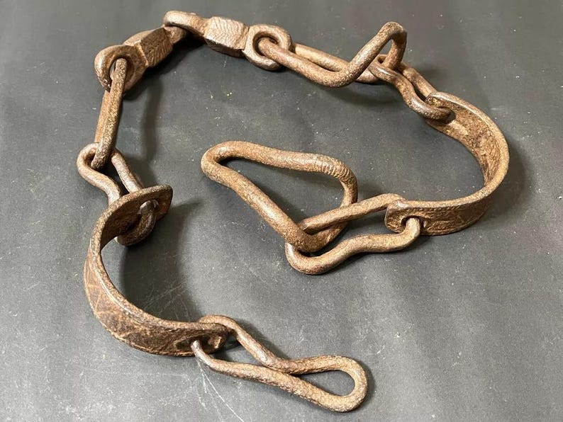 Antique Shackle Horse Leg Iron Chain Hand Forged Vintage Animal Ankle ...