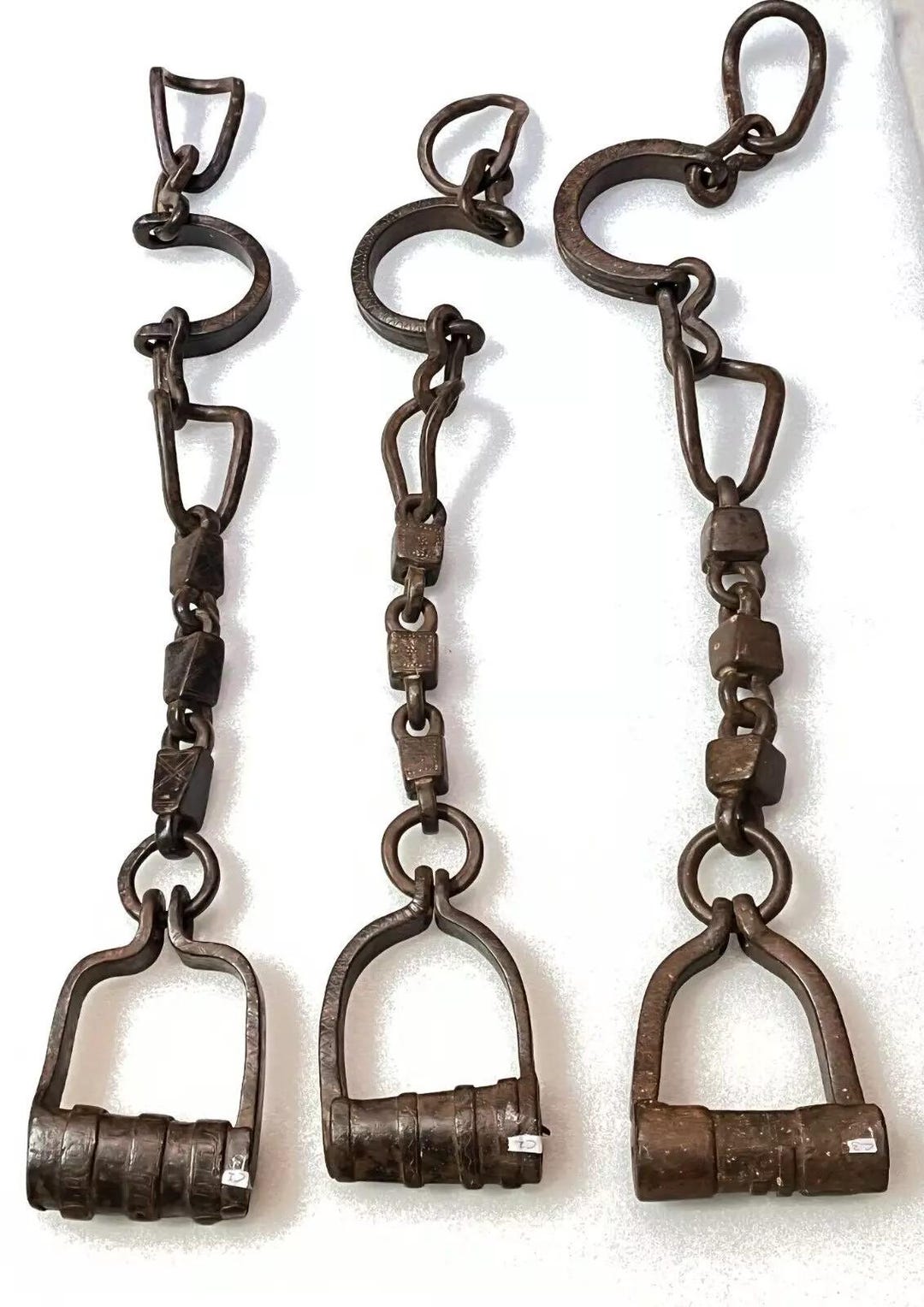 Antique Shackles, Horse Leg Iron Chain, Hand Forged Vintage Animal ...