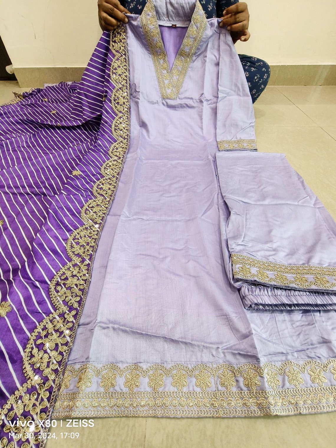 Indian Designer WOMEN Ethnic Motifs Embroidered REGULAR Sequinned Sel ...