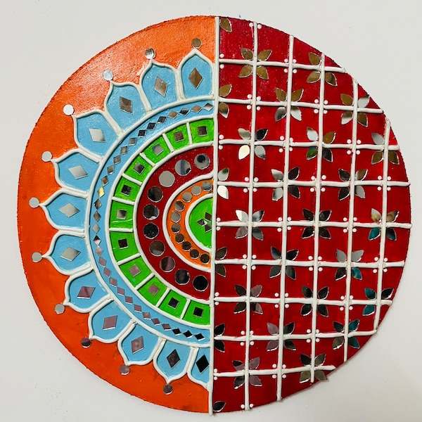 Circle Lippan Art - Etsy UK