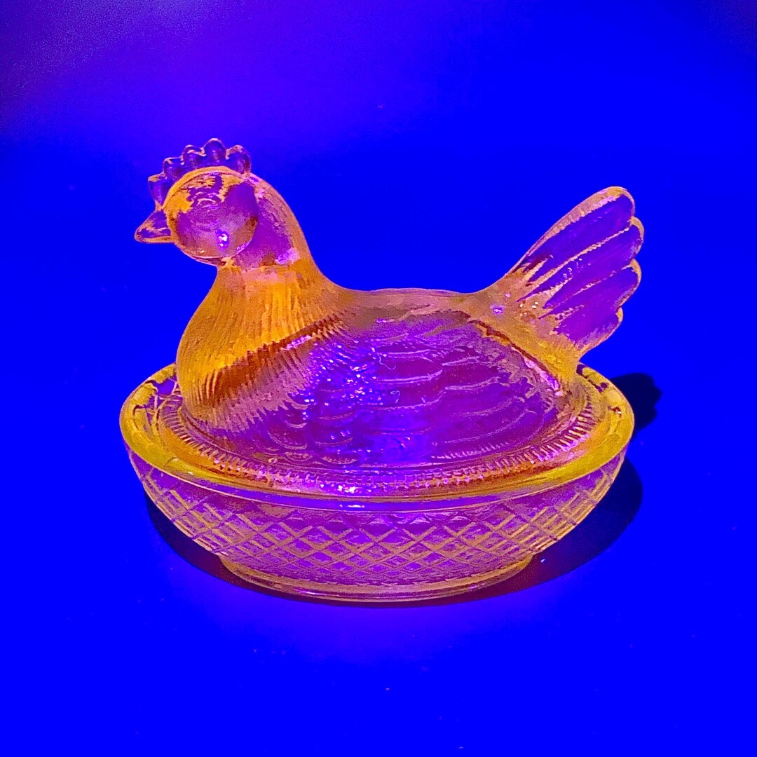 Green Vaseline Glass Hen on Nest Peach Orange Pink Selenium Manganese ...