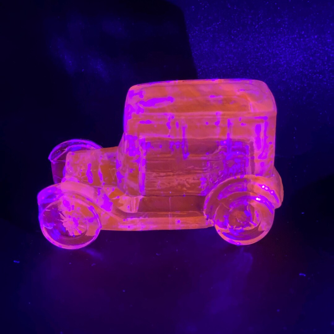 Blue Vaseline Glass Selenium Pink UV Glow Taxi Cab - Etsy