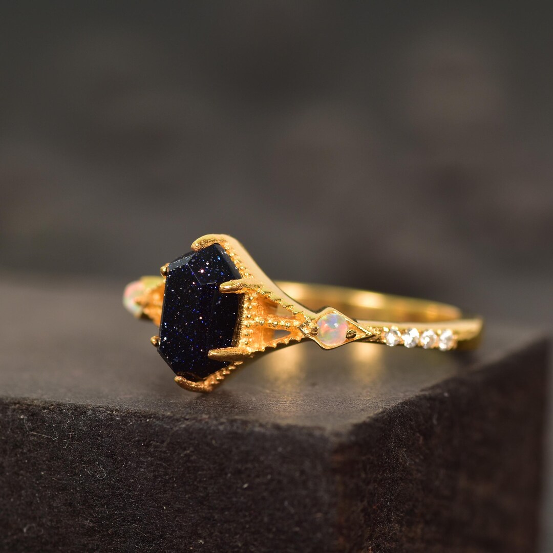 Vintage Long Hexagon Cut Blue Sandstone Ring,opal Yellow Gold Band ...