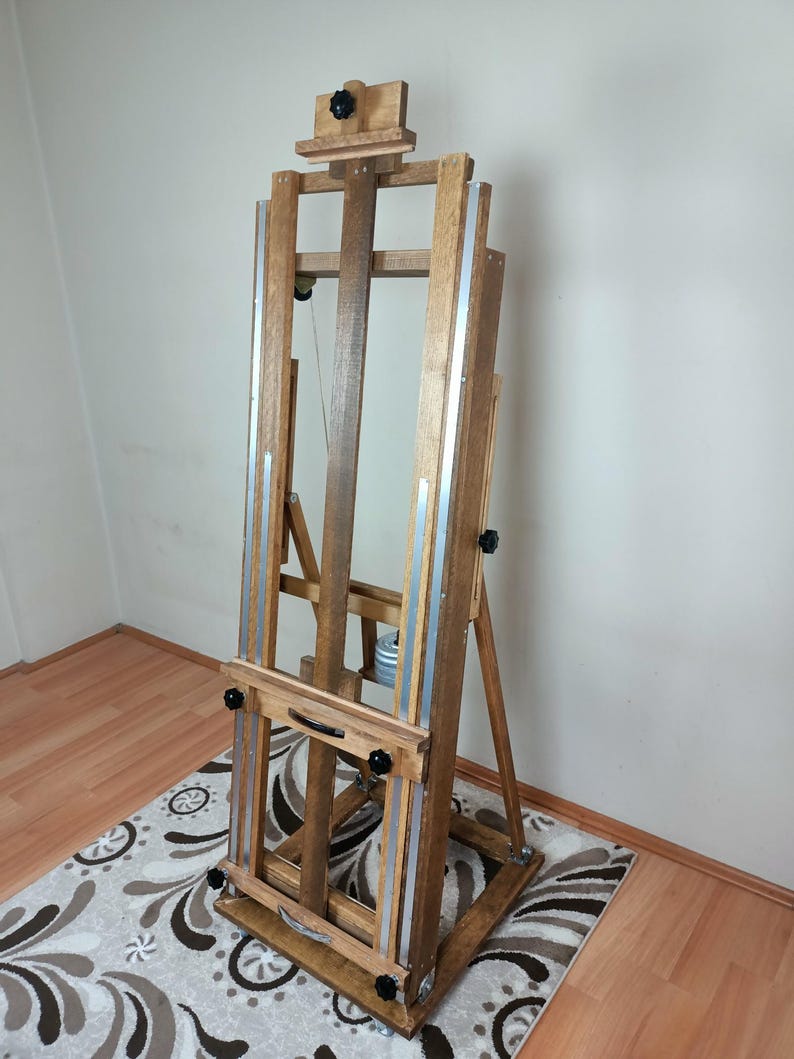 Handcrafted Counterweight Studio Easel: Kiln-dried Pine, Adjustable ...