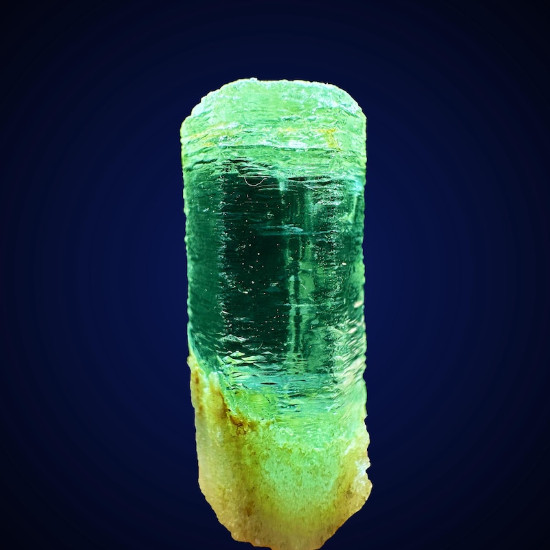 Beryl Crystal - Etsy