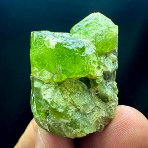 Perfect Twin Olive Green Peridot Cluster, Double Terminated Green ...