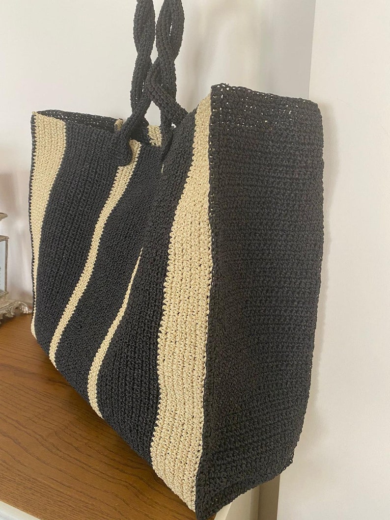 Stay On-trend With This Oversized Knitted Raffia Bag the Perfect Summer ...
