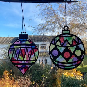 Christmas Baubles Craft Kit for Kids Festive Activities DIY Decorations ...