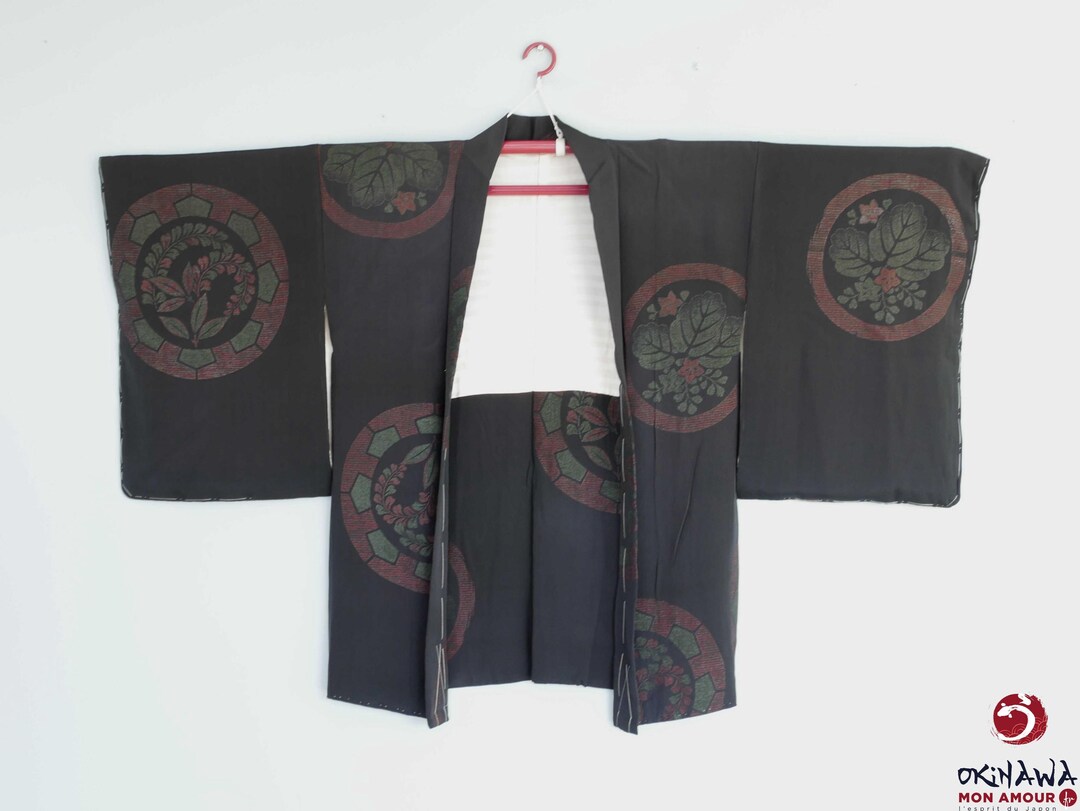 Haori, a Traditional Japanese Lightweight Jacket for Women, Made of ...