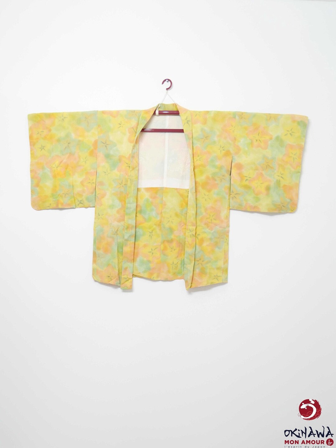 Japanese Traditional Lightweight Silk Haori Jacket for Women in Yellow ...
