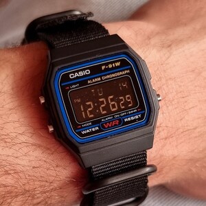 Pitch Black – Modified Watch Based on Casio F-91W – All-black Digital ...
