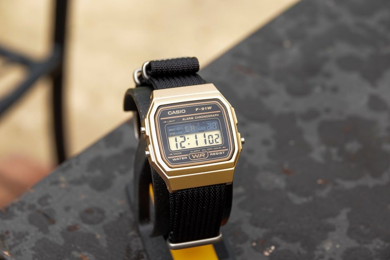 Black Gold – Modified Watch Based on Casio F-91W - Custom Mod ...