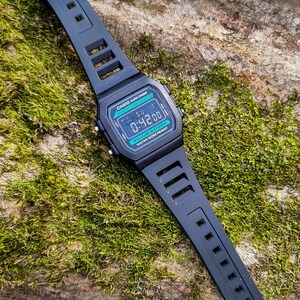 Custom Casio W86 Black Hydromod Modified Black Casio Illuminator Watch ...