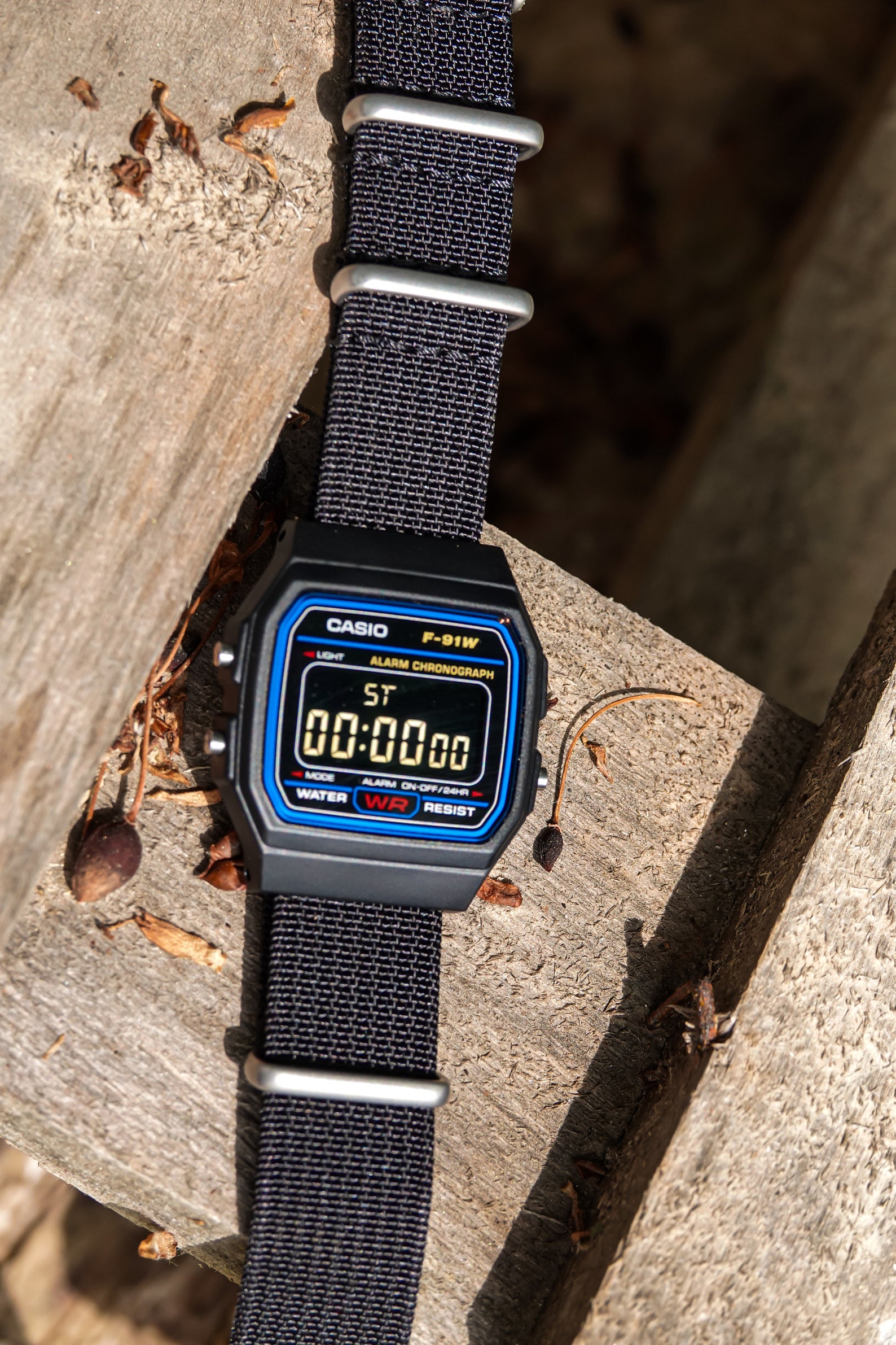 Pitch Black – Modified Watch Based on Casio F-91W – All-black Digital ...