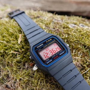 Red Numbers – Modified Watch Based on Casio F-91W – White Case With Red ...