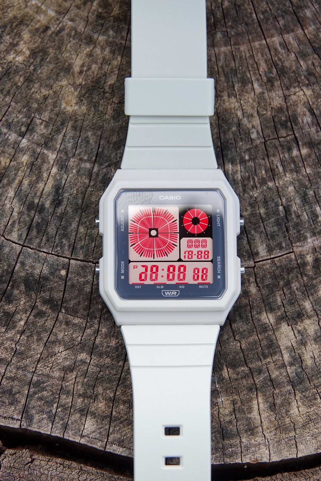 Custom Casio LF-20W Tokyo Strawberry Casio Twin Graph Beige Red Numbers ...