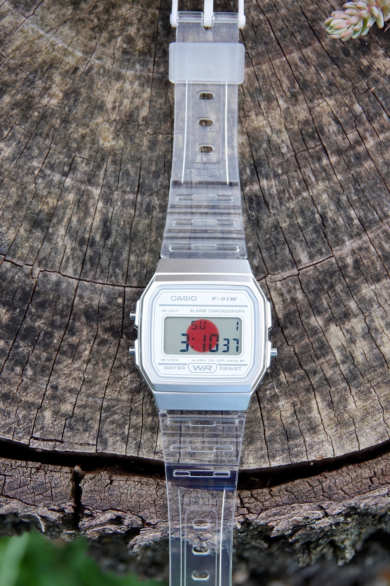Japan Clear – Modified Watch Based on Casio F-91W – Transparent White ...