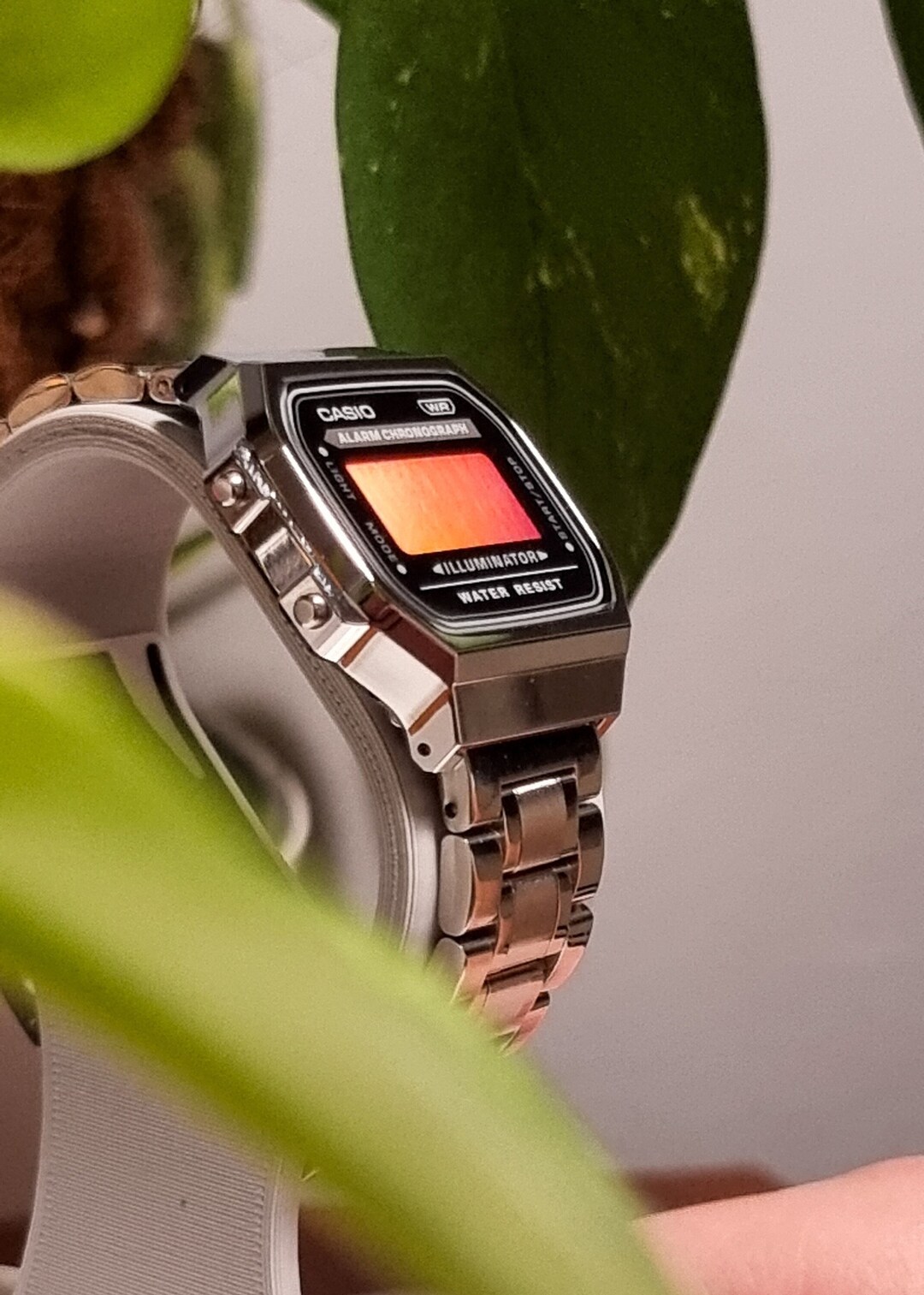 Reloj Casio A168 con cambio de color plateado y metal ponderado ...