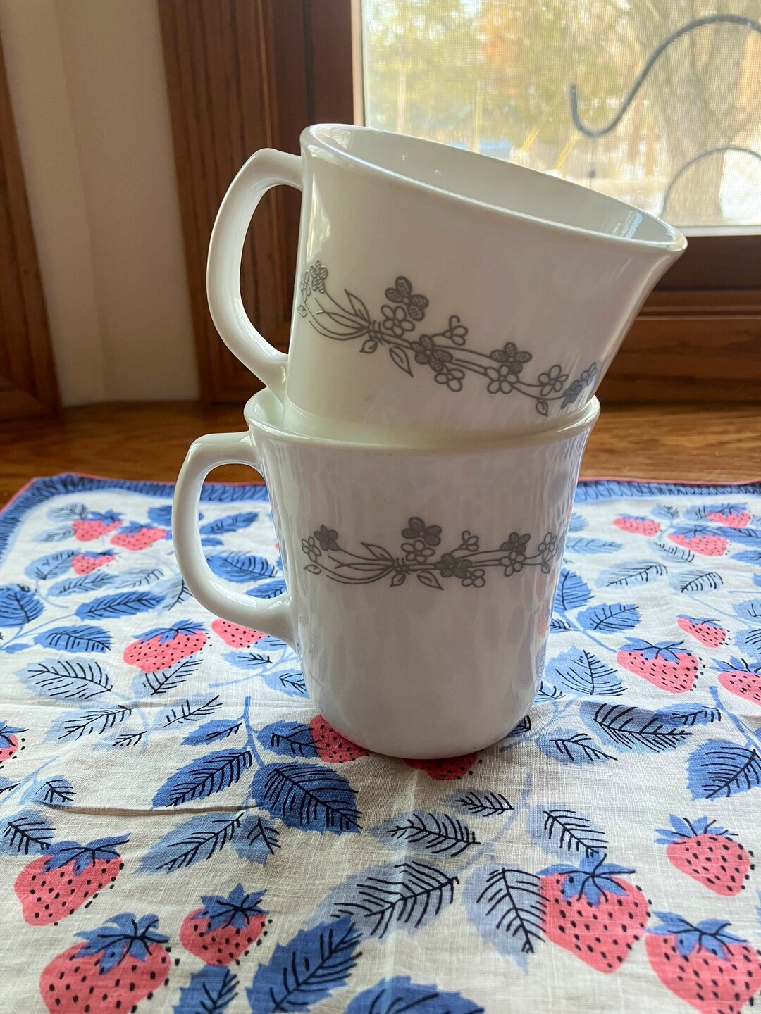 Corelle Corning Gray Ribbon Bouquet Coffee Mug Tea Cup Set of 2 Made in ...