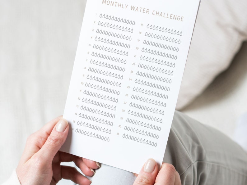 Minimal Monthly Water Tracker Printable 30 Day Water - Etsy