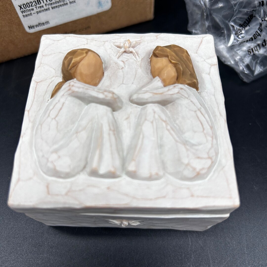 Willow Tree Friendship Sculpted Hand Painted Keepsake Box Ring Box ...