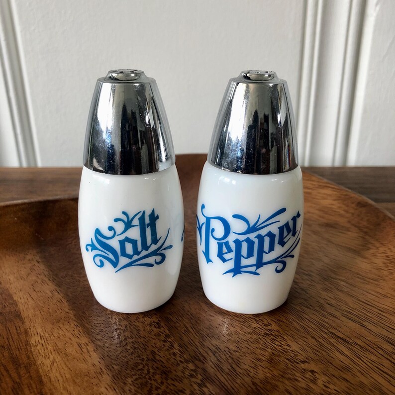Vintage Salt and Pepper Shakers, Blue and White Salt and Pepper Set ...