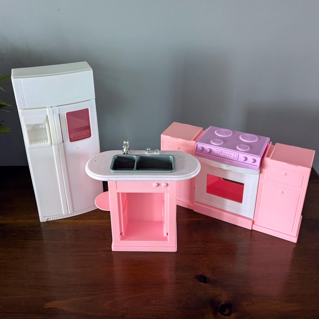 Vintage 1994, 1996, 1997 Mattel Barbie Kitchen Set - Fridge, Stove, and ...