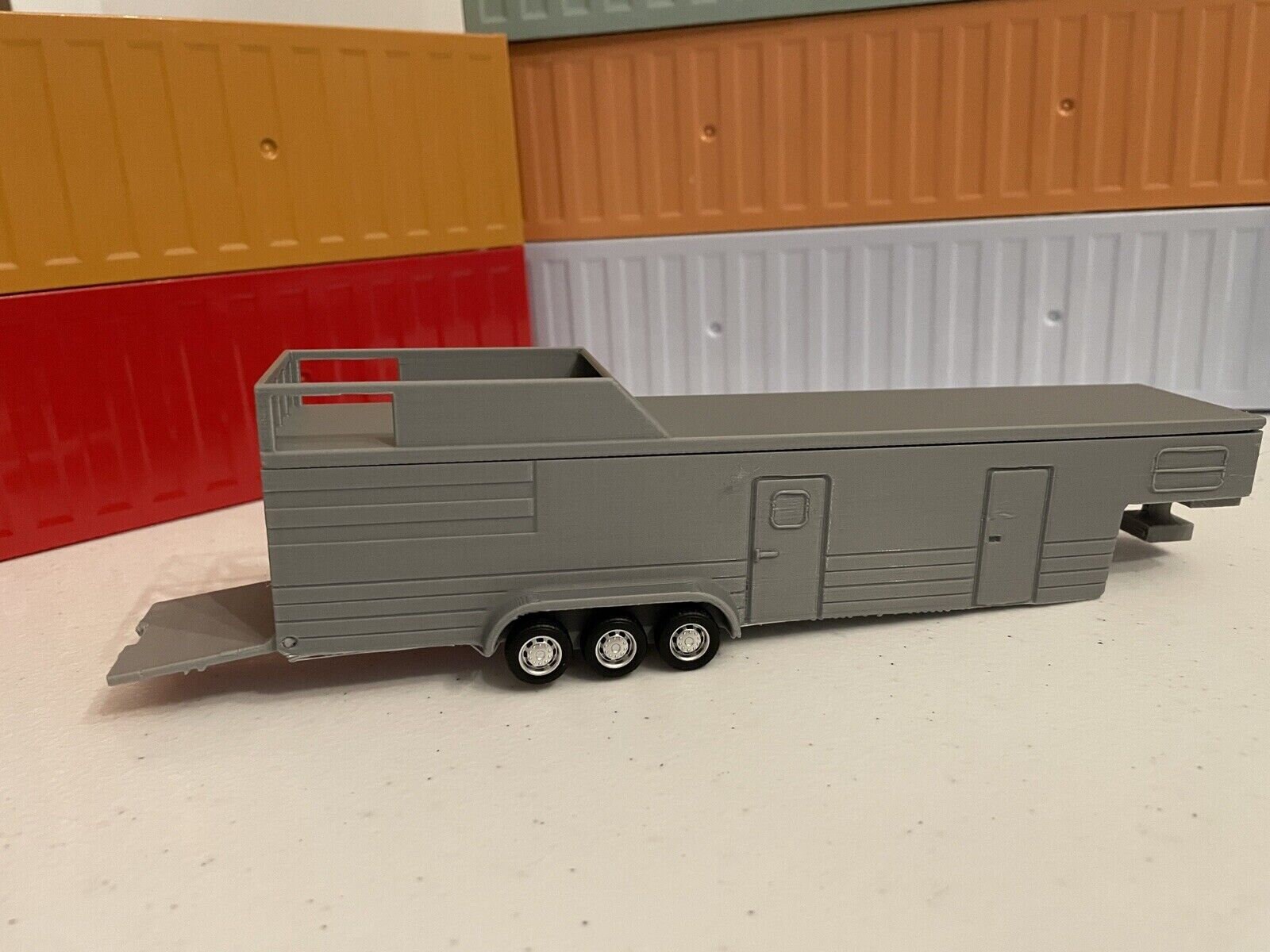 3D Print 1/64 Horse Hay Roof Rack Gooseneck Enclosed 36FT Car Trailer ...