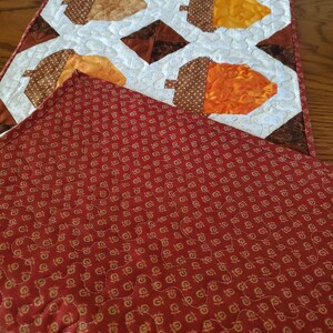 Acorn Table Runner - Etsy