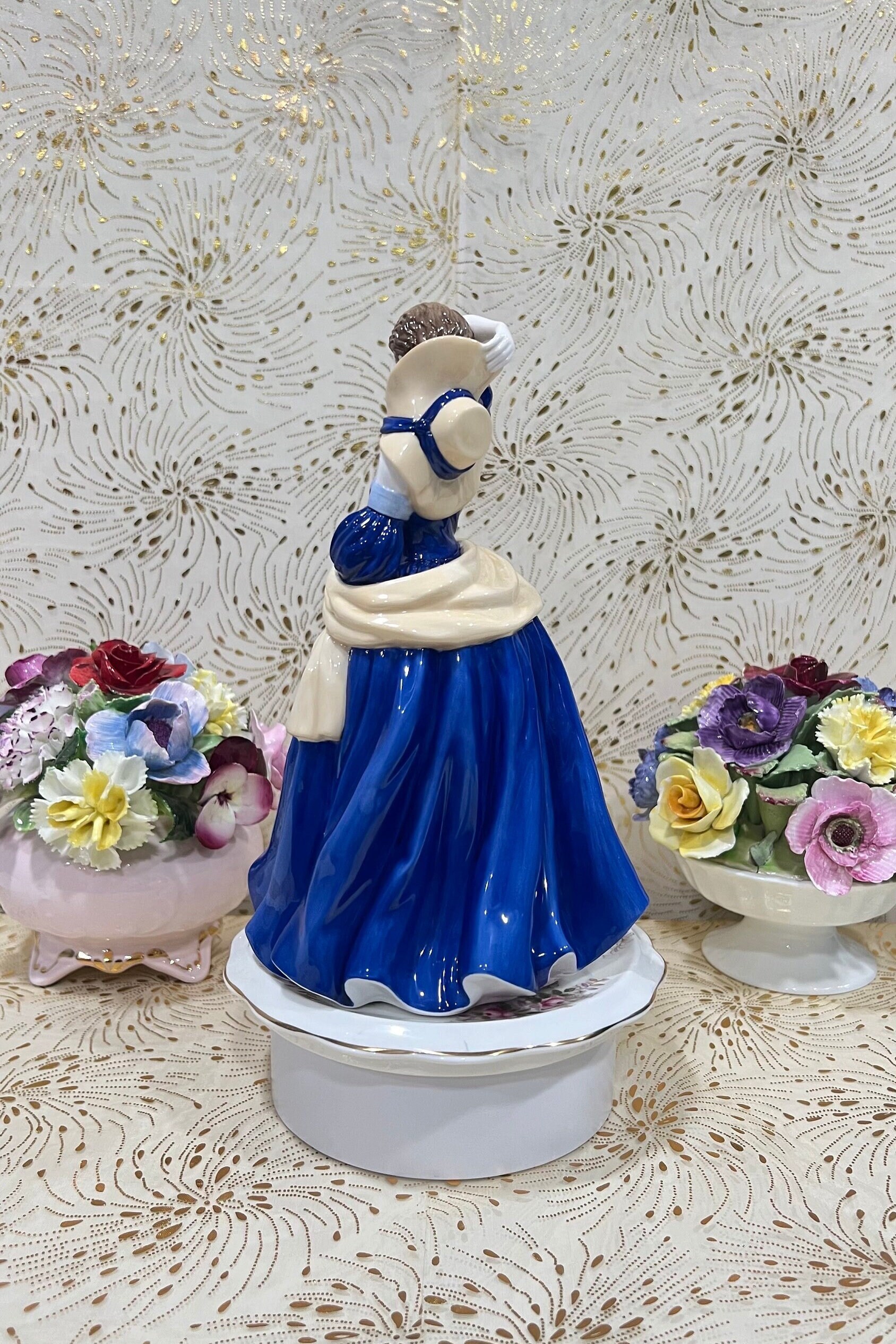 Royal Doulton Figurine CATHY HN4776 - Etsy