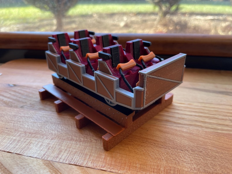 3D Printed El Toro Roller Coaster Car Replica: Six Flags Collectible - Etsy