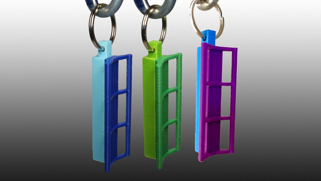 3D Printed Multicolor Roller Coaster Track Keychain - Inspired by B&M ...