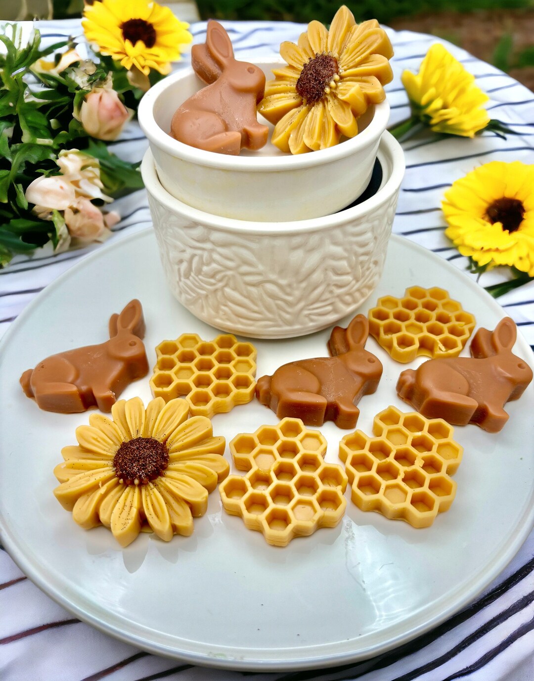Honey Bunny Wax Melts/bunny Rabbit, Honeycomb, Flower Wax Melts/soy Wax ...