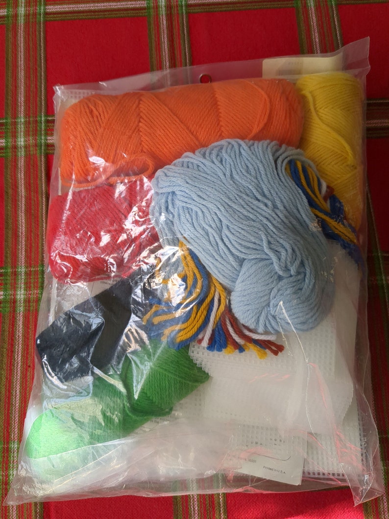 Vintage Plastic Canvas Needlepoint Kit - Etsy