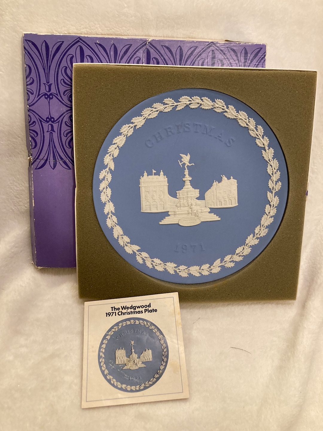 Wedgwood Christmas Plates in Box - Etsy