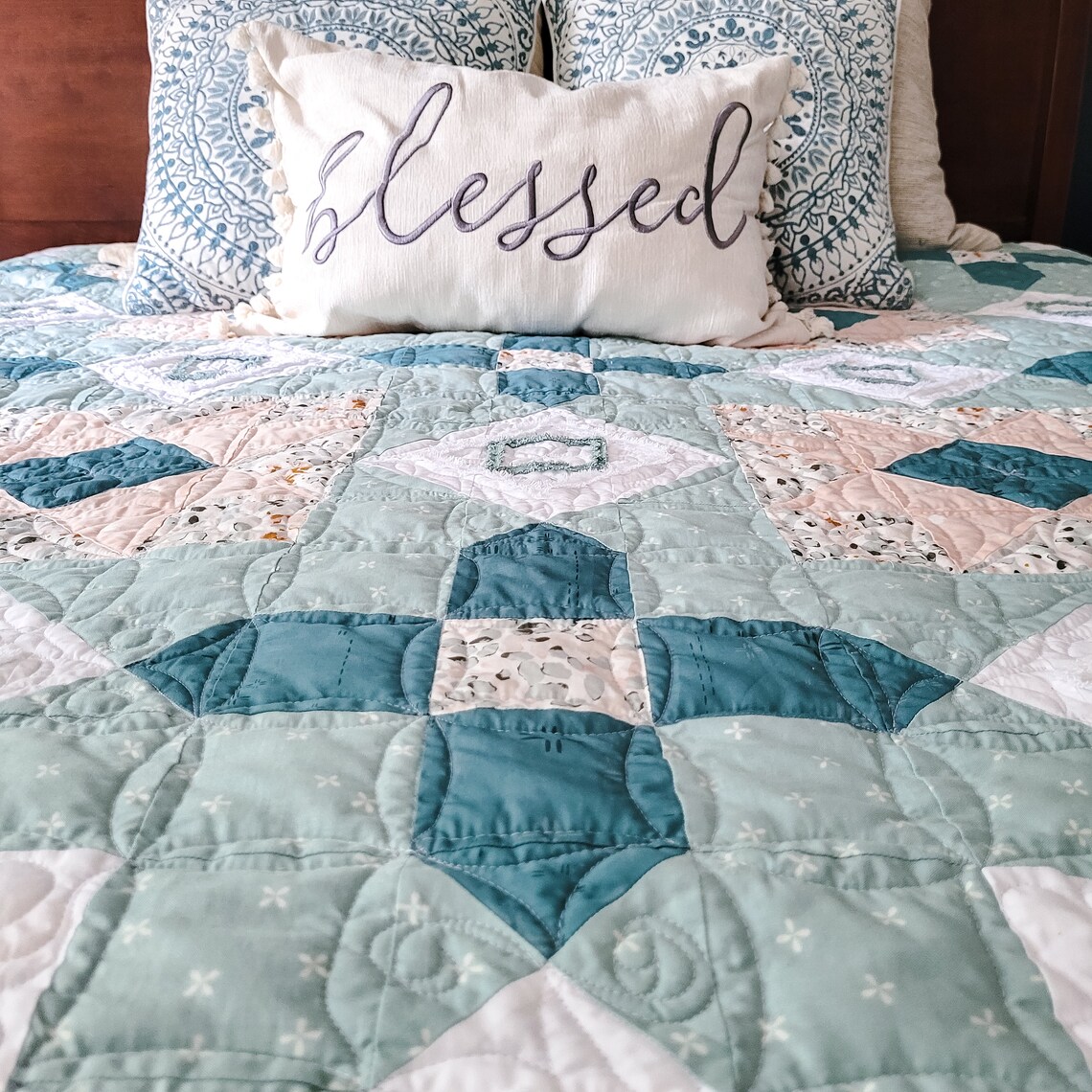 New Mercy Quilt PDF Pattern - Etsy