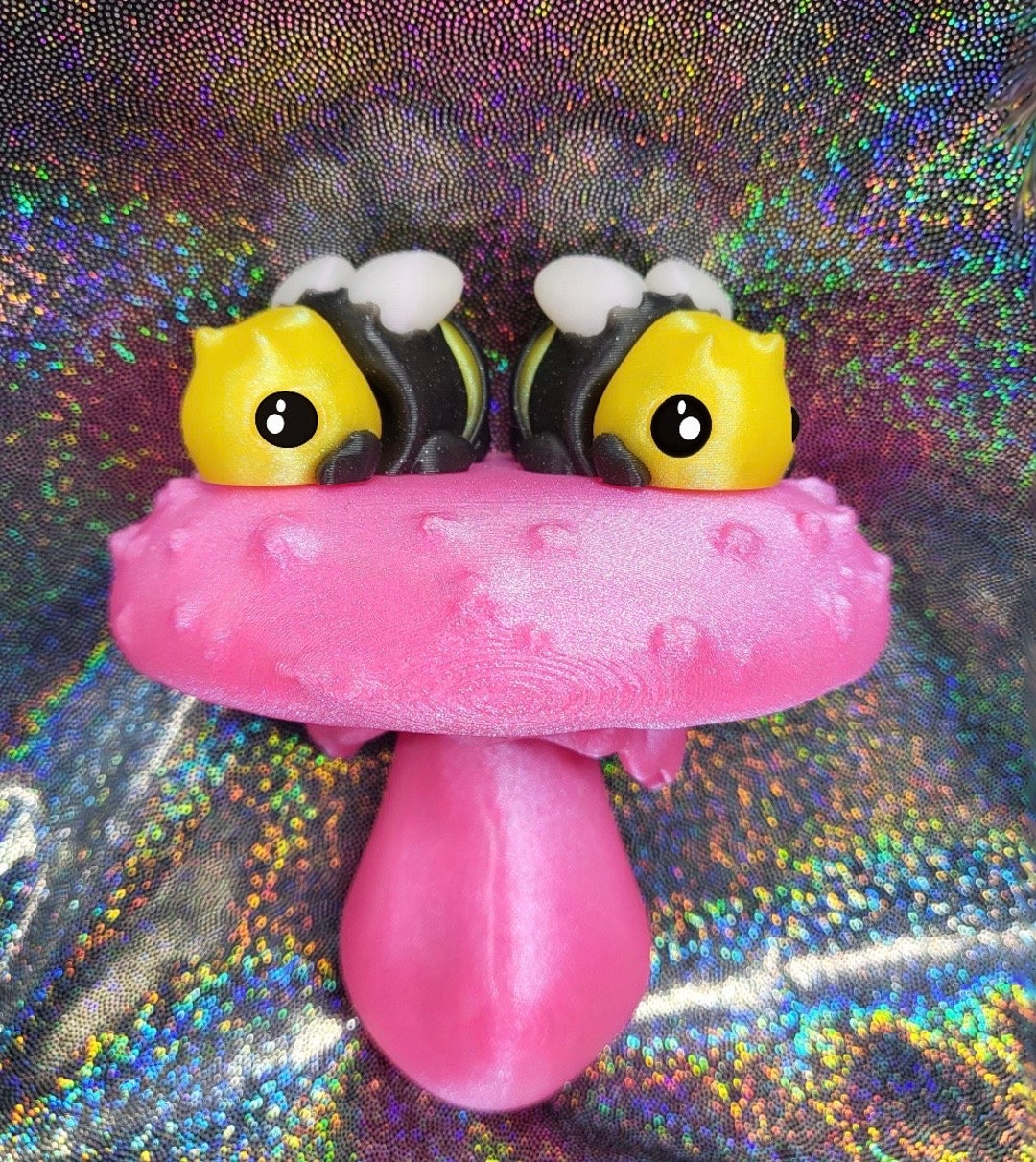 Articulated Bees With Mushroom. Bee Desk Toy. Mushroom Shelf - Etsy
