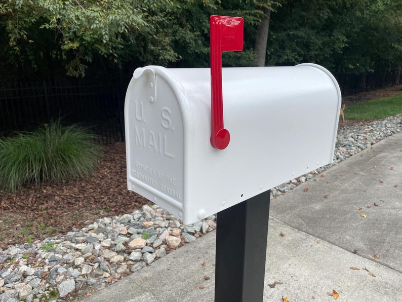 Deluxe Large Mailbox - White Textured - With Mymailcrate Sliding ...