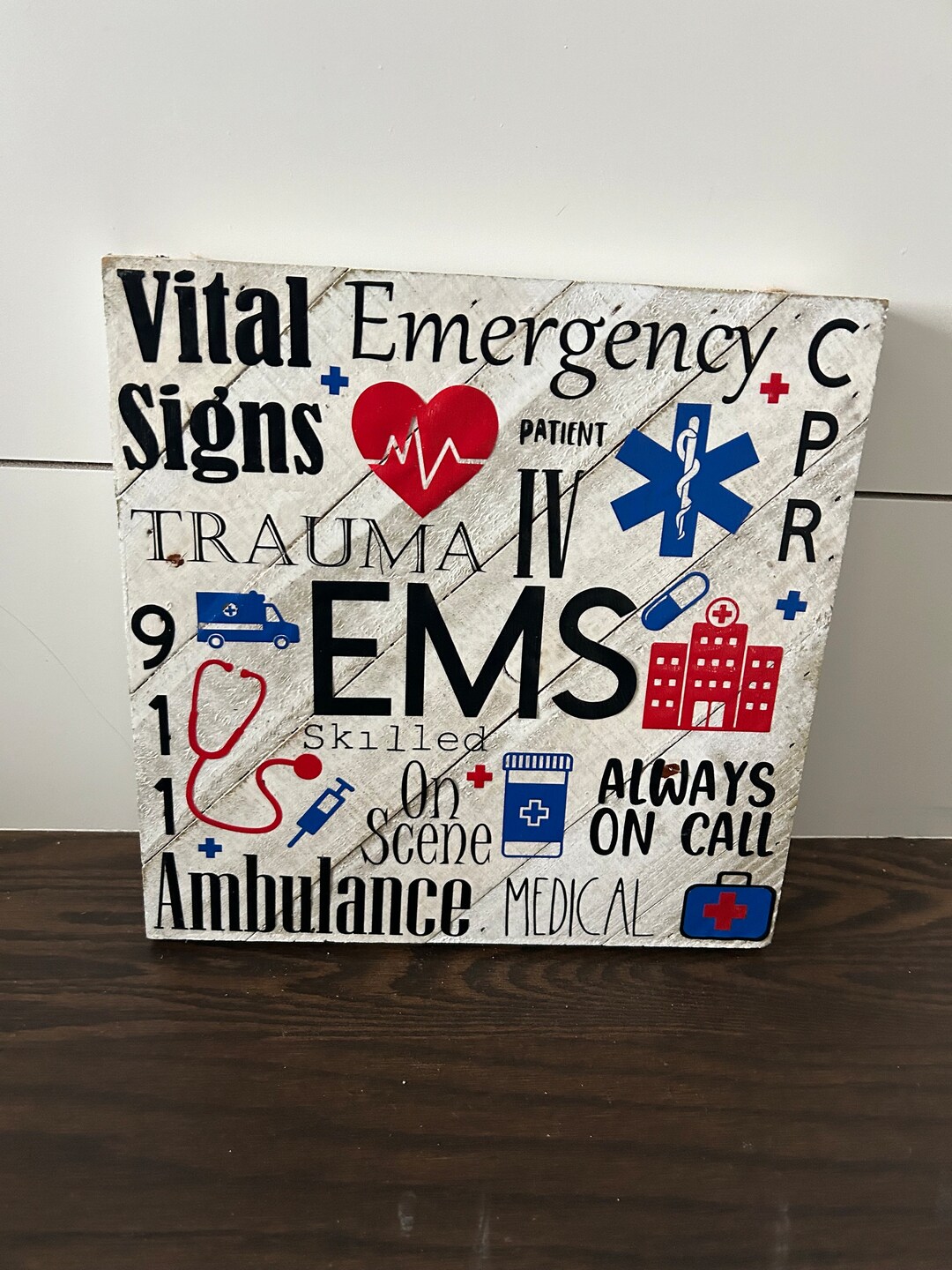 EMS EMT Medic Paramedic Ambulance 911 Healthcare Gift Home Decor Wood ...