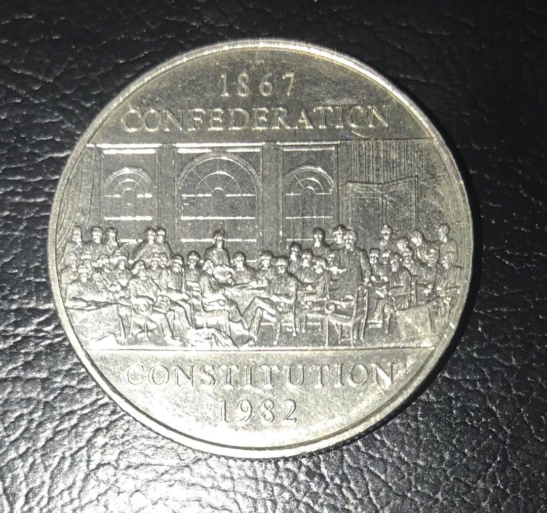 1982 Fine Silver Rare Queen E Coin - Etsy